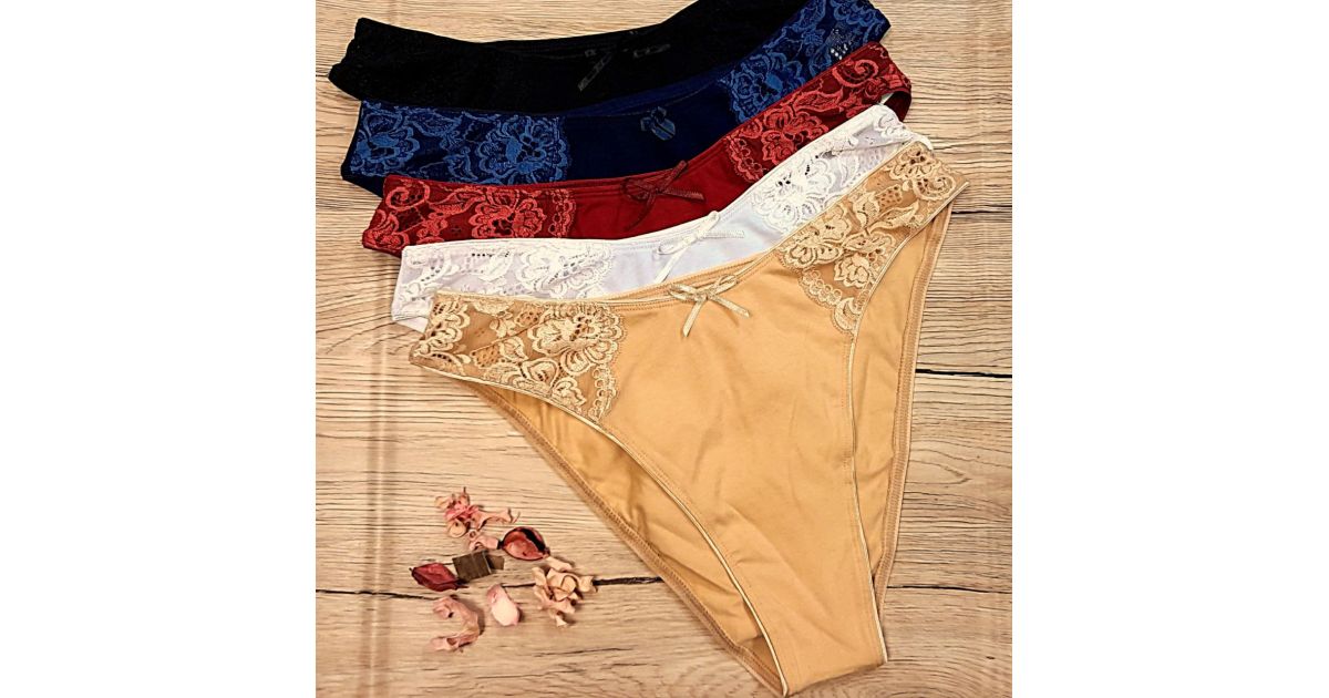 keskenyoldalú, magasállású csipkés alsó (S-4XL) - fehernemu.hu webáruház